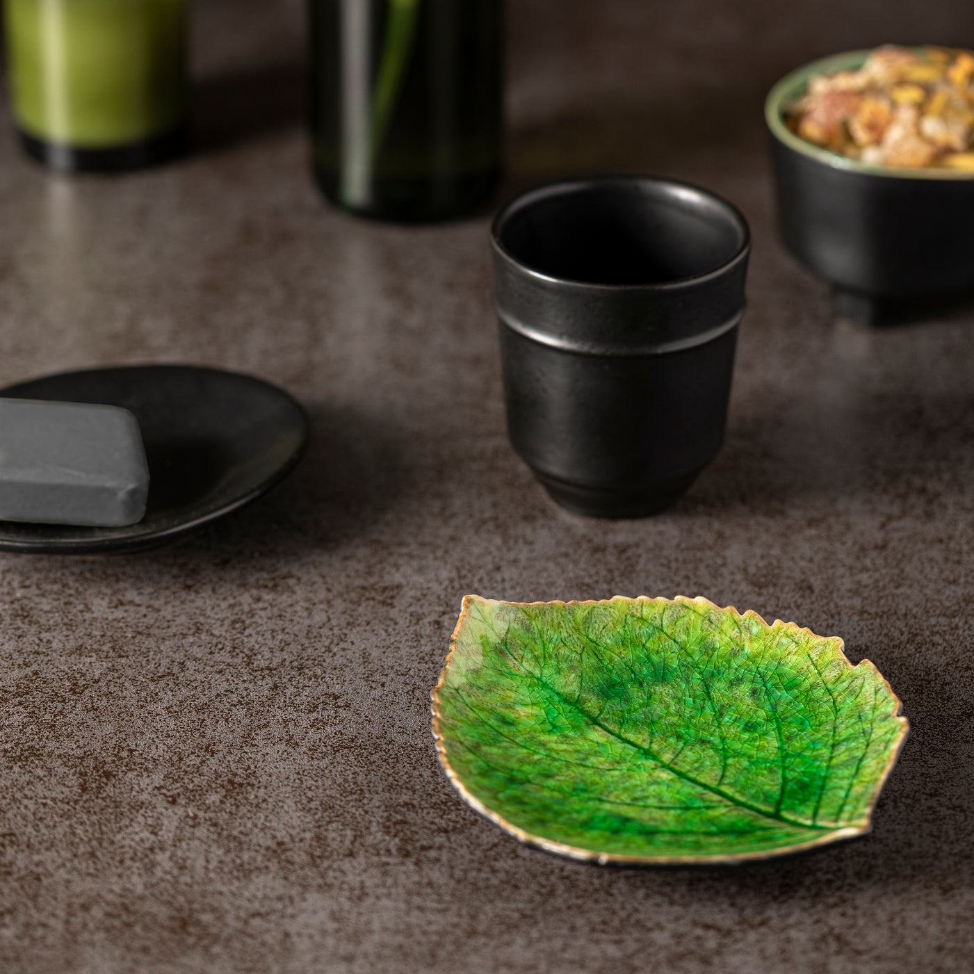 Small Hydrangea Leaf Riviera